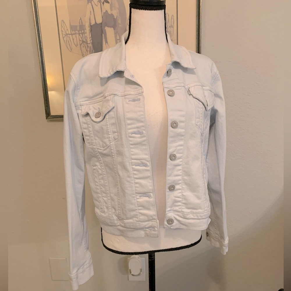 Light Blue Grey Color Levis Denim Jacket Euc - Gem